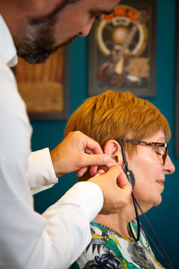 Fiche technique : Le nettoyage du conduit auditif - La Solution Auditive